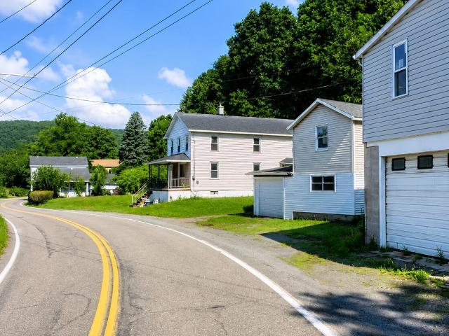 794 Coxton Road