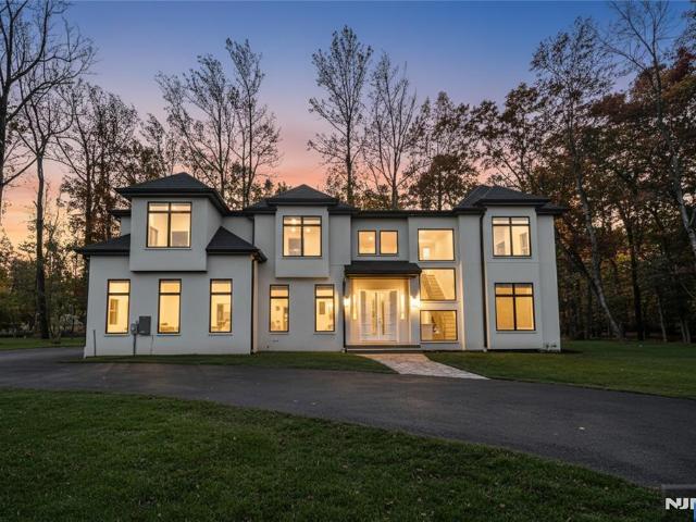 794 Blauvelt St, River Vale, NJ 07675 | MLS #25035 | Compass