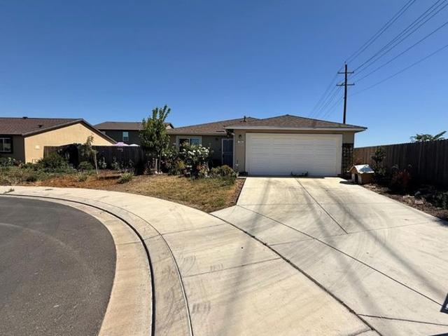 794 Dean Ct, Merced, CA 95341