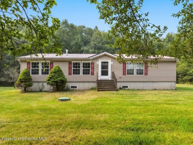 794 Lower Mill City Rd, Dalton, PA 18414