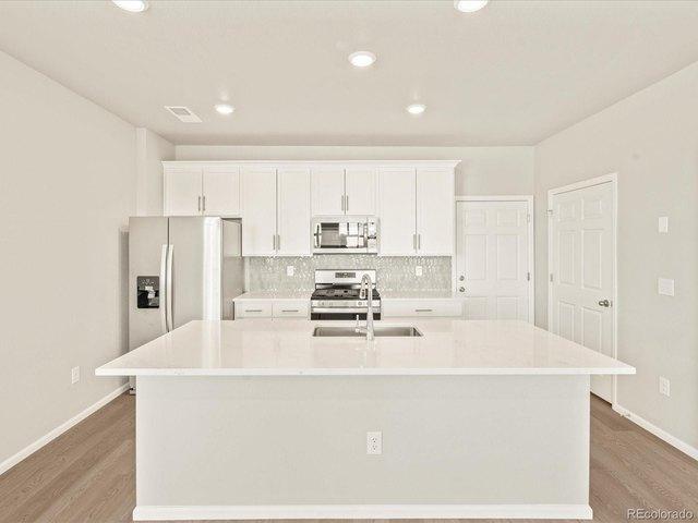 794 N Tempe St, Aurora, CO 80018