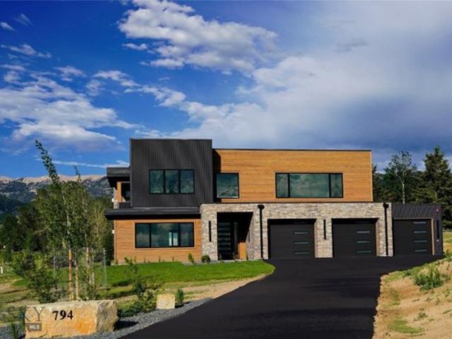 794 Naya Nuki Dr, Bozeman, MT 59715