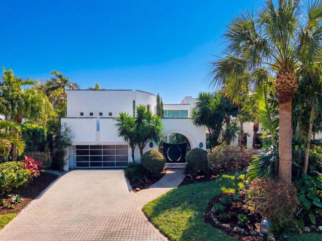 794 Staghorn Ct, Boca Raton, FL 33432 | MLS #R11167 | Compass