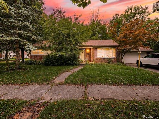 794 Patterson Ct, Inkster, MI 48141