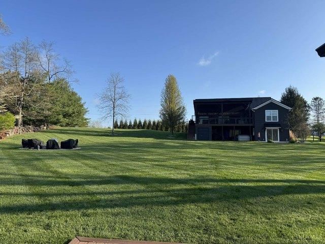 794 Waynoka Dr, Jackson Township, OH 45171