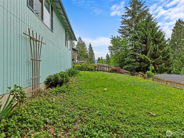 794 West Road