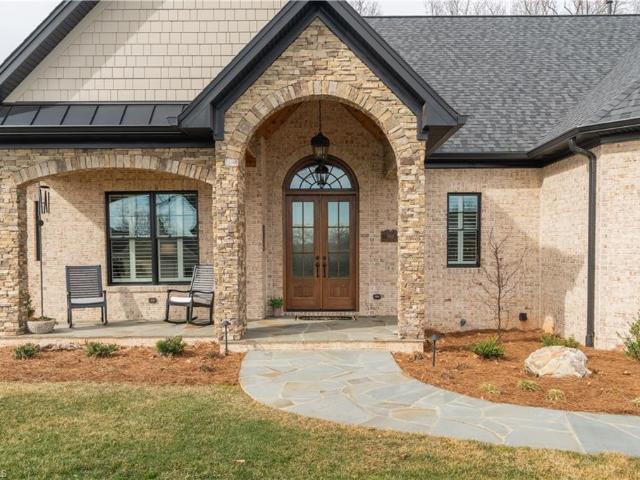 7955 Valley View Dr, Clemmons, NC 27012 | MLS #1209 | Compass