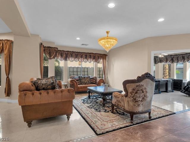 7956 Marbella Circle