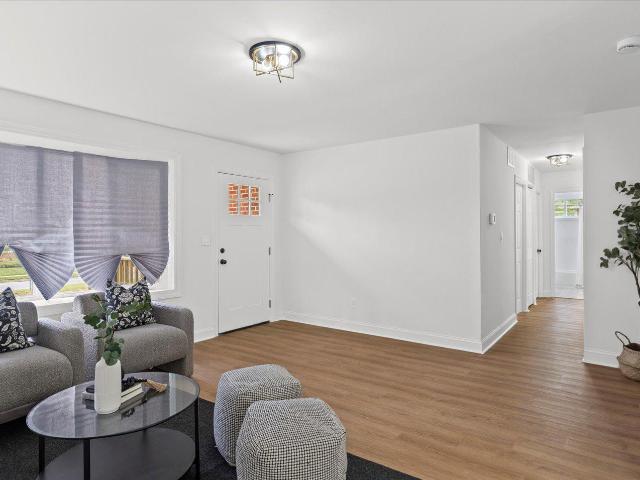 7956 Oakwood Rd, Glen Burnie, MD 21061 | MLS #MDAA2142