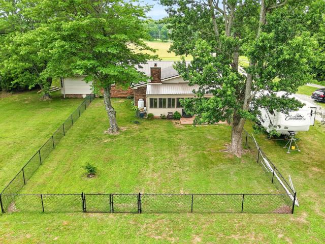7957 Bethlehem Rd