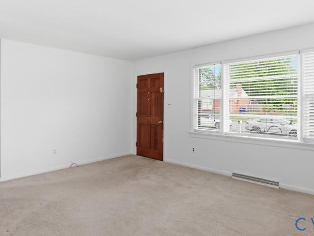 7959 Kenmore Drive