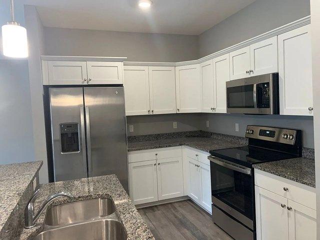 7959 Sal Mar Way, Shelby Township, MI 48316