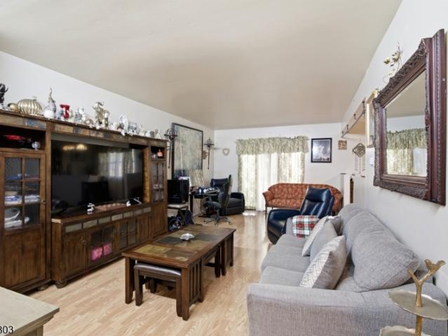 795 3 Eves Drive