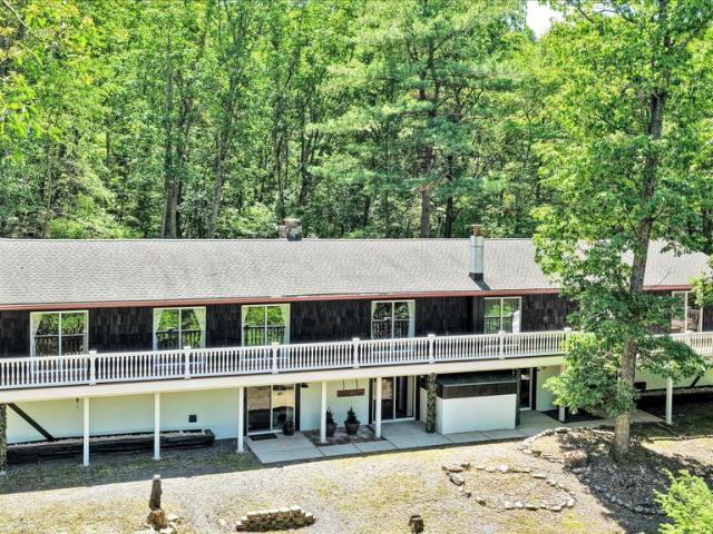 795 Cherokee Drive