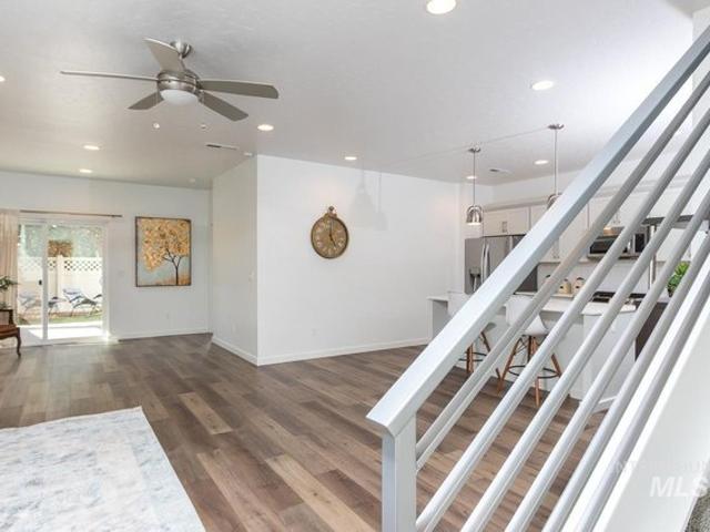 795 E Bissett St, Meridian, ID 83642