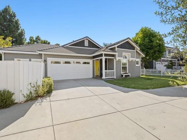 795 Livingston Ave, Ventura, CA 93003