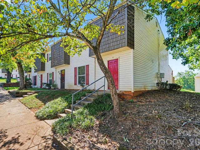 7964 Shady Oak Trail # 212