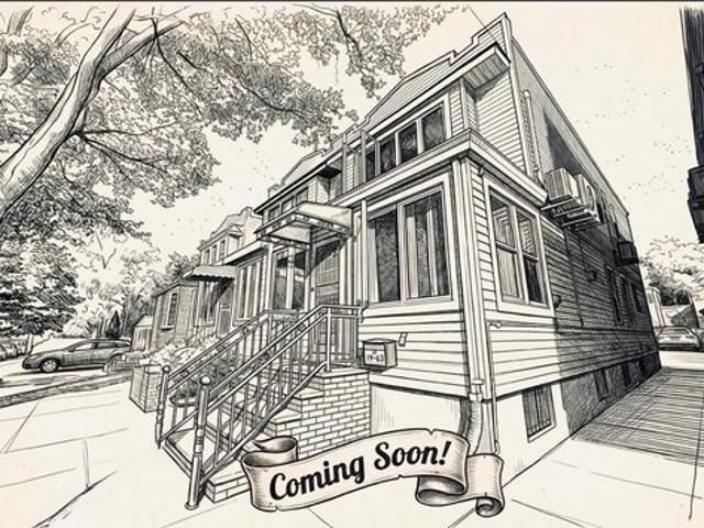 7964 77th Ave, Glendale, NY 11385