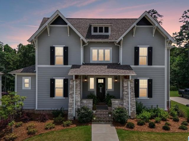 7965 Bingham Ln, Trussville, AL 35173