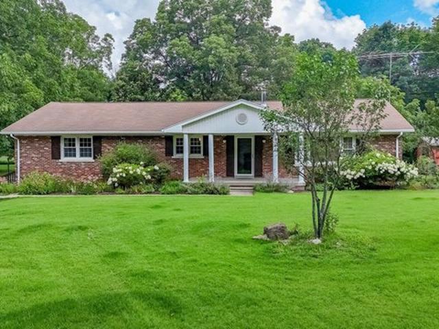 7965 W Franklin Rd, Mount Vernon, IN 47620