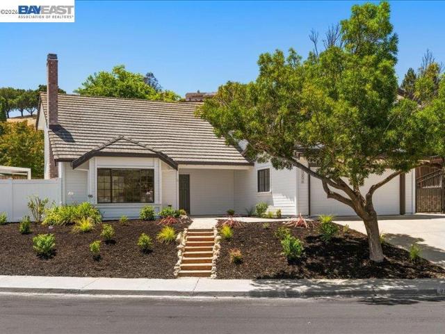 7966 Iglesia Dr