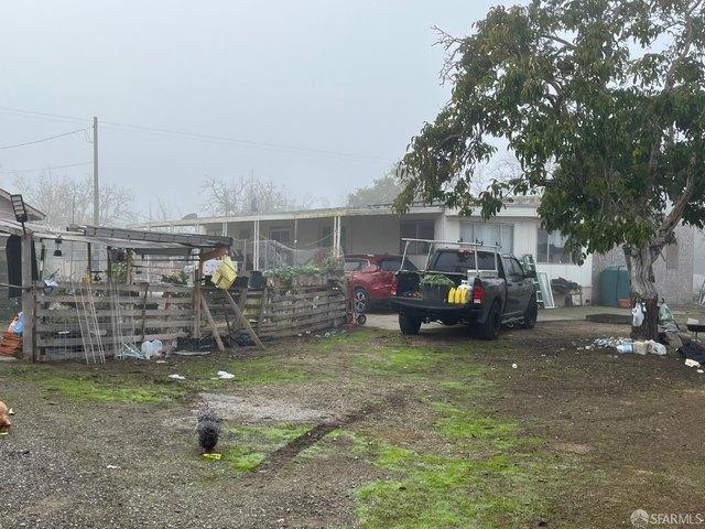 7968 Lovers Ln, Hollister, CA 95023