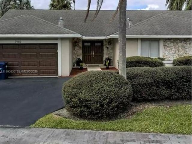 7969 NW 51st Ct, Lauderhill, FL 33351