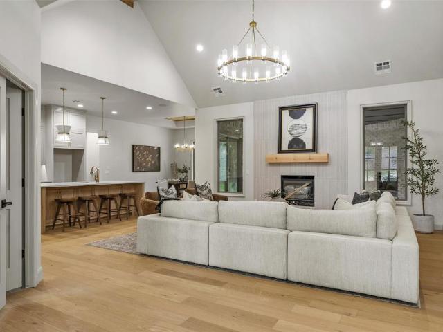 7960 Stagecoach Circle