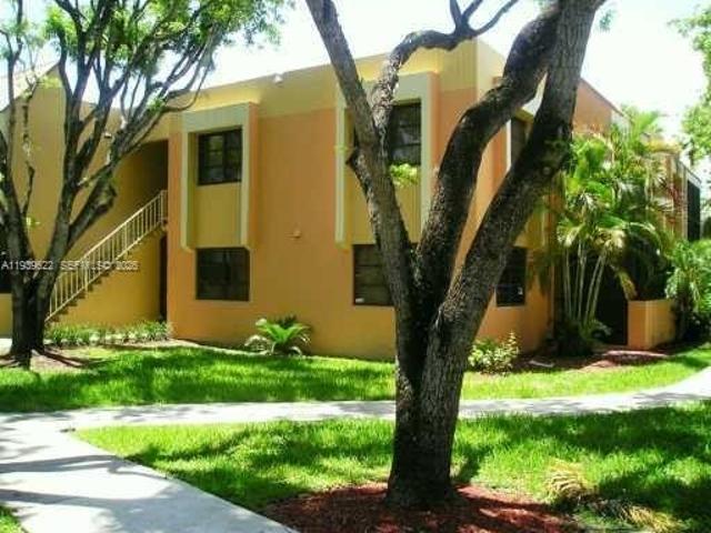 7961 SW 104 St Unit 102B, Miami, FL 33156