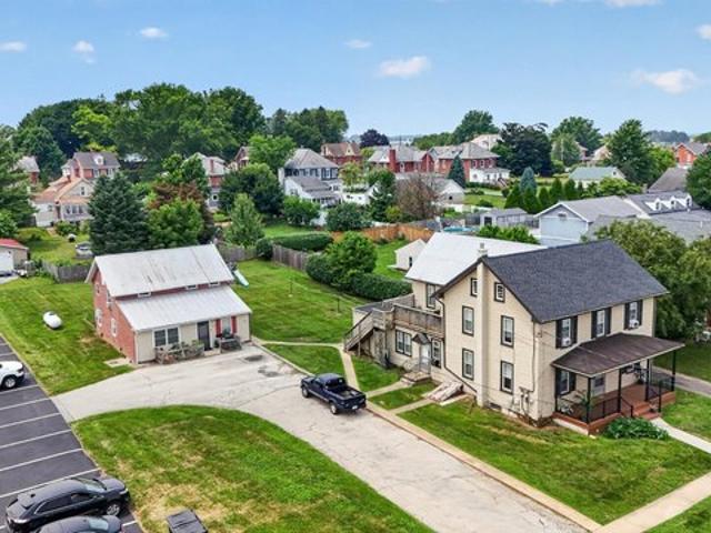 796 Pequea Ave, Gap, PA 17527