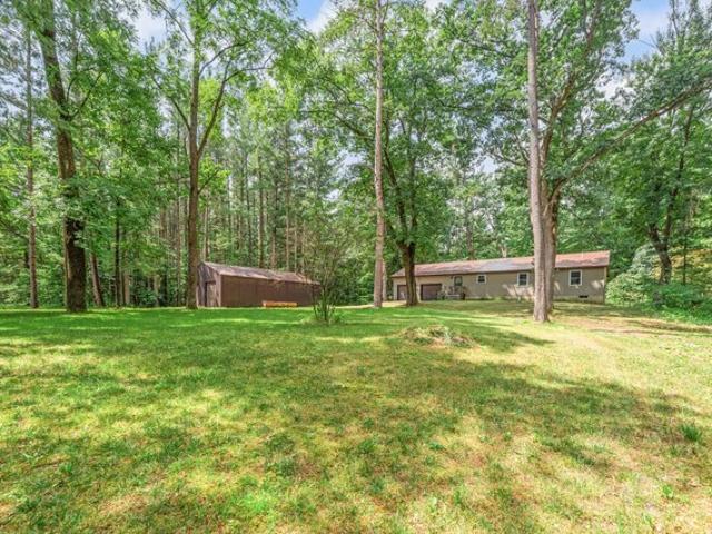 7975 th Ave, Evart, MI 49631