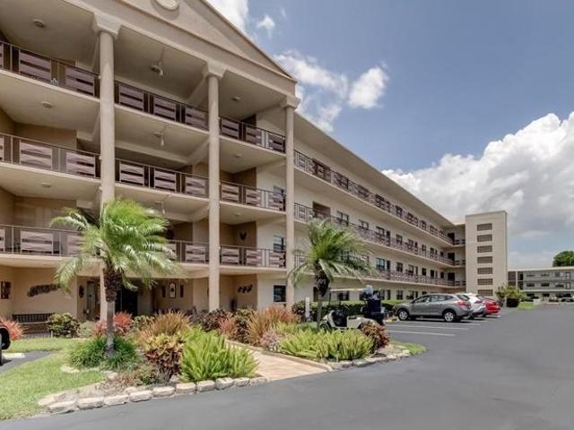 7975 58th Ave N #108, Saint Petersburg, FL 33709