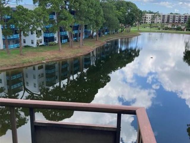 7975 58th Ave N Unit 408, Saint Petersburg, FL 33709