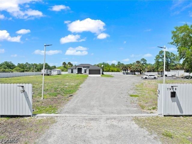 7978 23rd Pl, Labelle, FL 33935