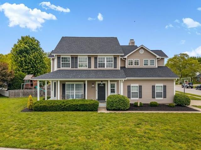 7979 Cobblesprings Dr, Avon, IN 46123