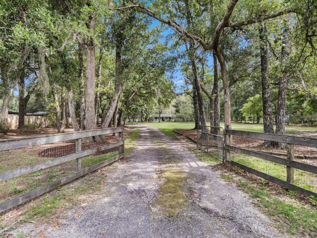 7971 Highway 162