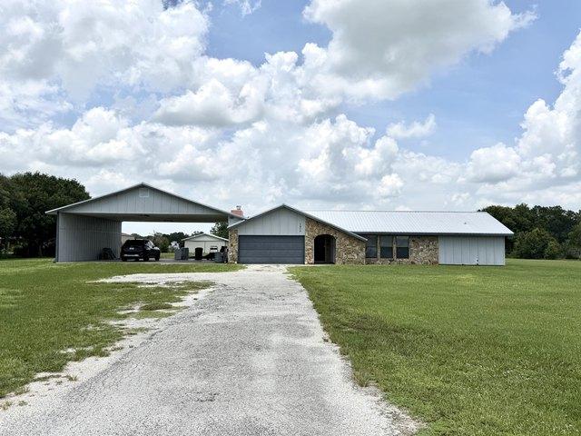 7973 SW 13th St, Okeechobee, FL 34974