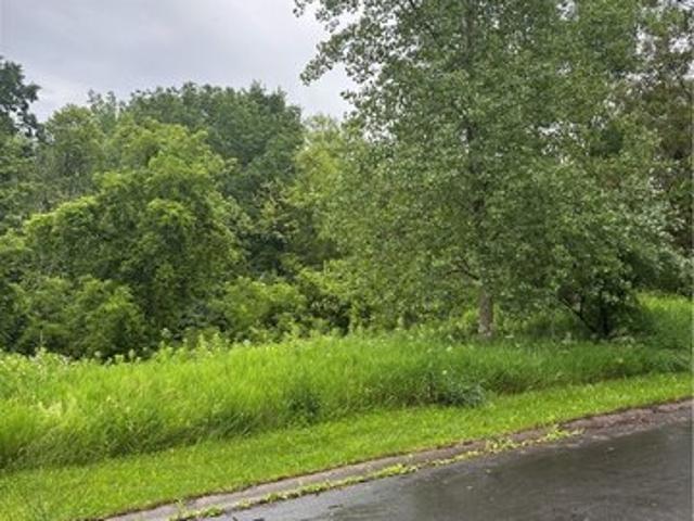 7985 Everglades Dr, Manlius, NY 13104