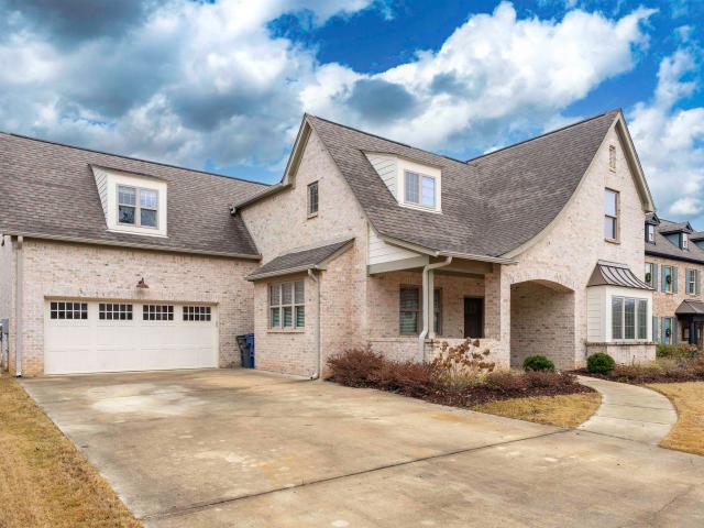 7986 Knoll Lane