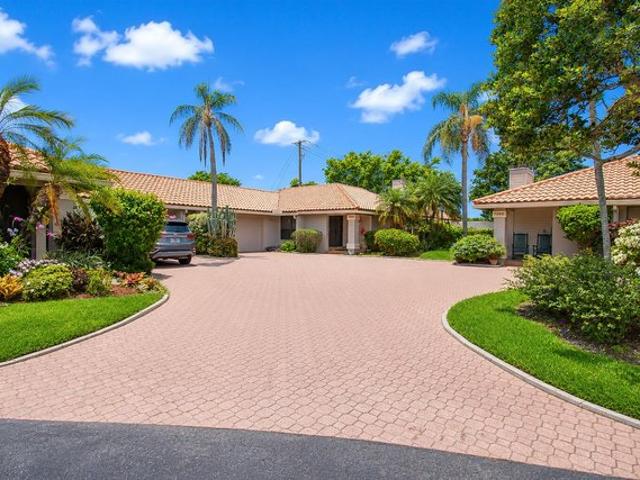 7986 Palacio Del Mar Dr, Boca Raton, FL 33433
