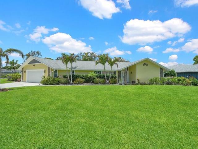 7986 SE Trenton Ave, Hobe Sound, FL 33455