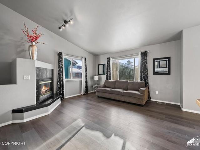 7989 Hillshire Ct Unit 39, Anchorage, AK 99504