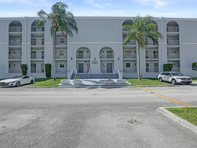 7980 N French Dr Unit 3 202, Pembroke Pines, FL 33024