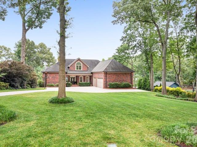 7980 Holly Ct, Denver, NC 28037
