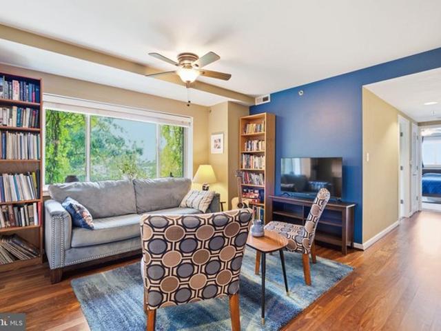 7981 Eastern Ave Apt 301, Silver Spring, MD 20910