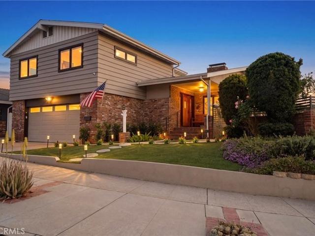 7982 Sangamon Ave, Sun Valley, CA 91352