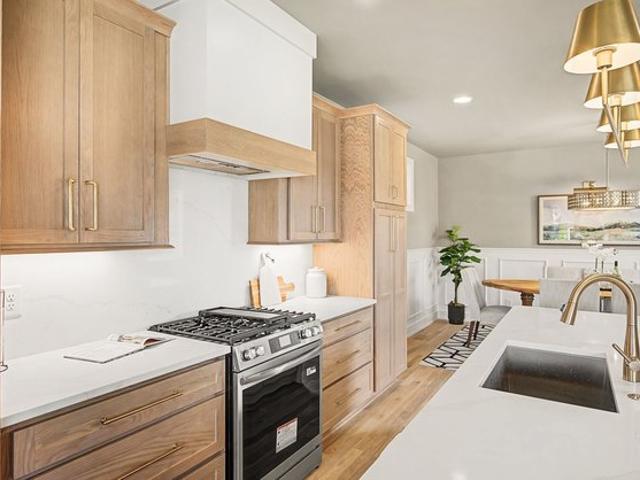 798 45th Ave N, Nashville, TN 37209