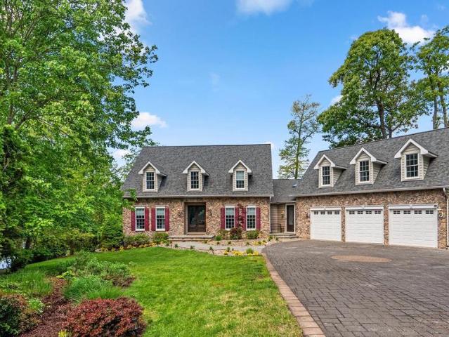 798 Creek View Road