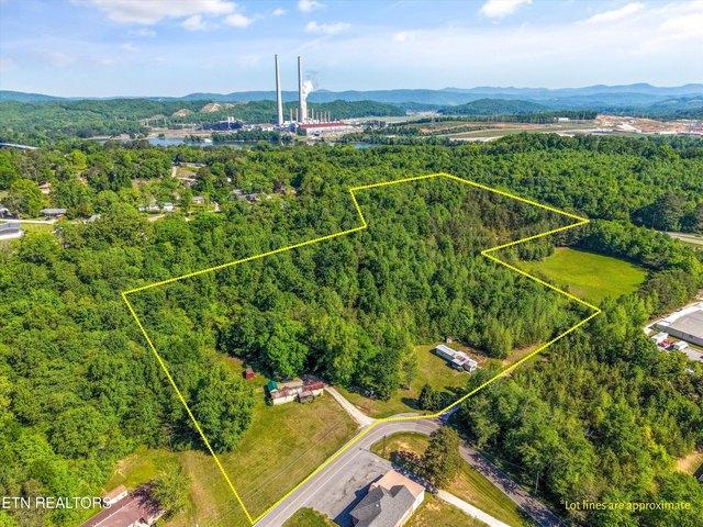 798 Greenwood St, Kingston, TN 37763