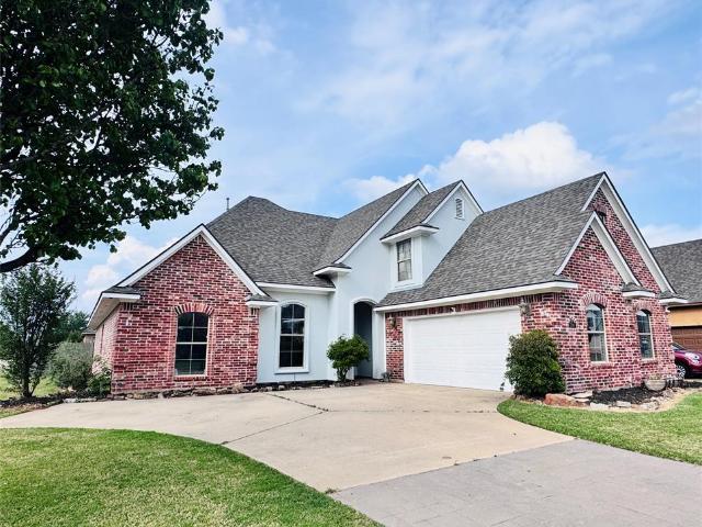 798 Dumaine Dr, Bossier City, LA 71111 | MLS #21242 | Compass